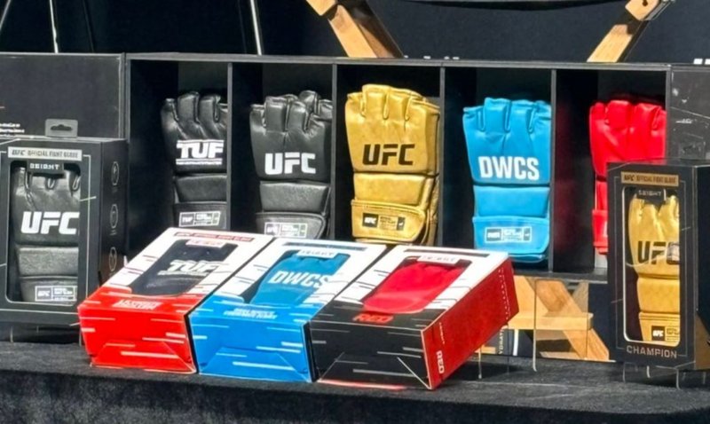 UFC представи новите си официални ръкавици — MMA.BG