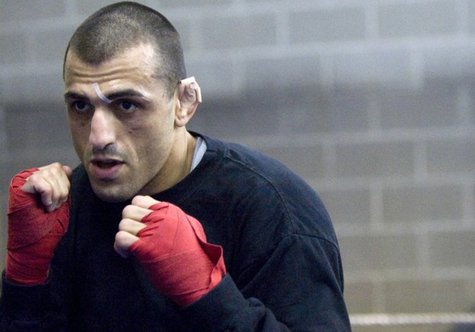 George Sotiropoulos бил нокаутиран по време на TUF: The Smashes — MMA.BG